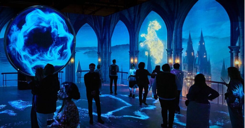 เตรียมเปิด "Harry Potter: Visions of Magic" นิทรรศการแห่งโลกเวทย์มนตร์ ...